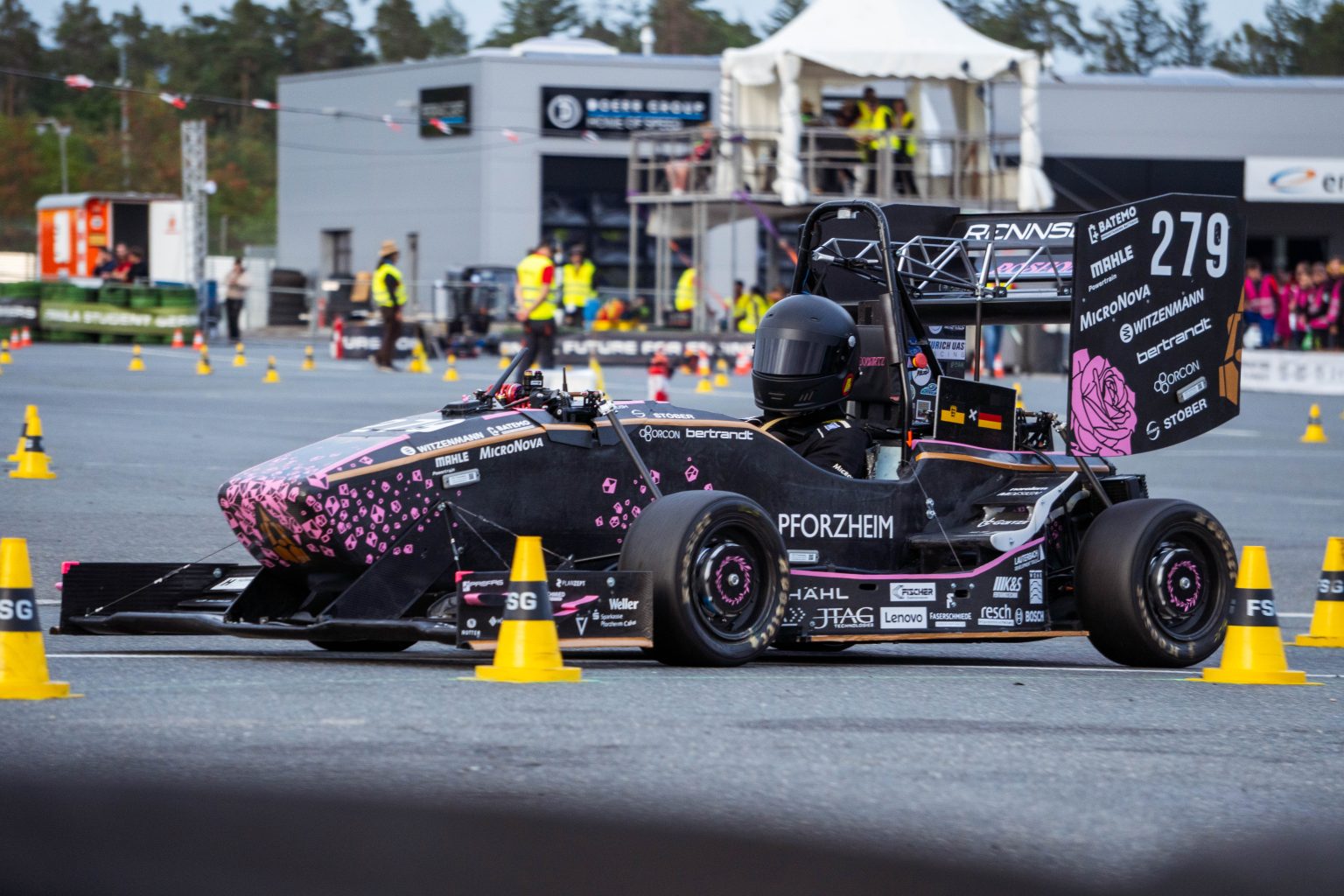 Rennschmiede Pforzheim e.V. – Das Formula Student Team der Hochschule ...